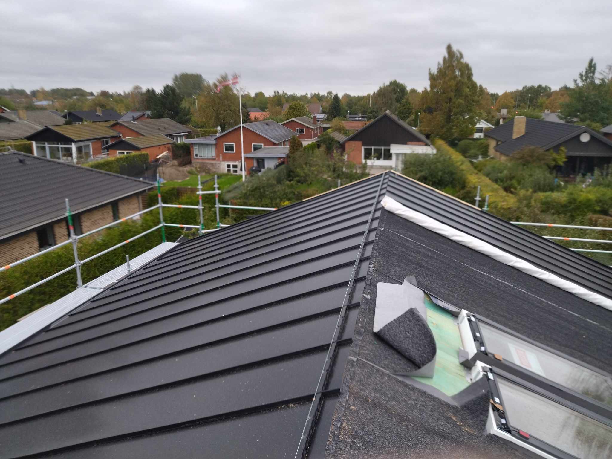 Lindab Kliktag - Ståltaget med zinktag-look - Pris 2025