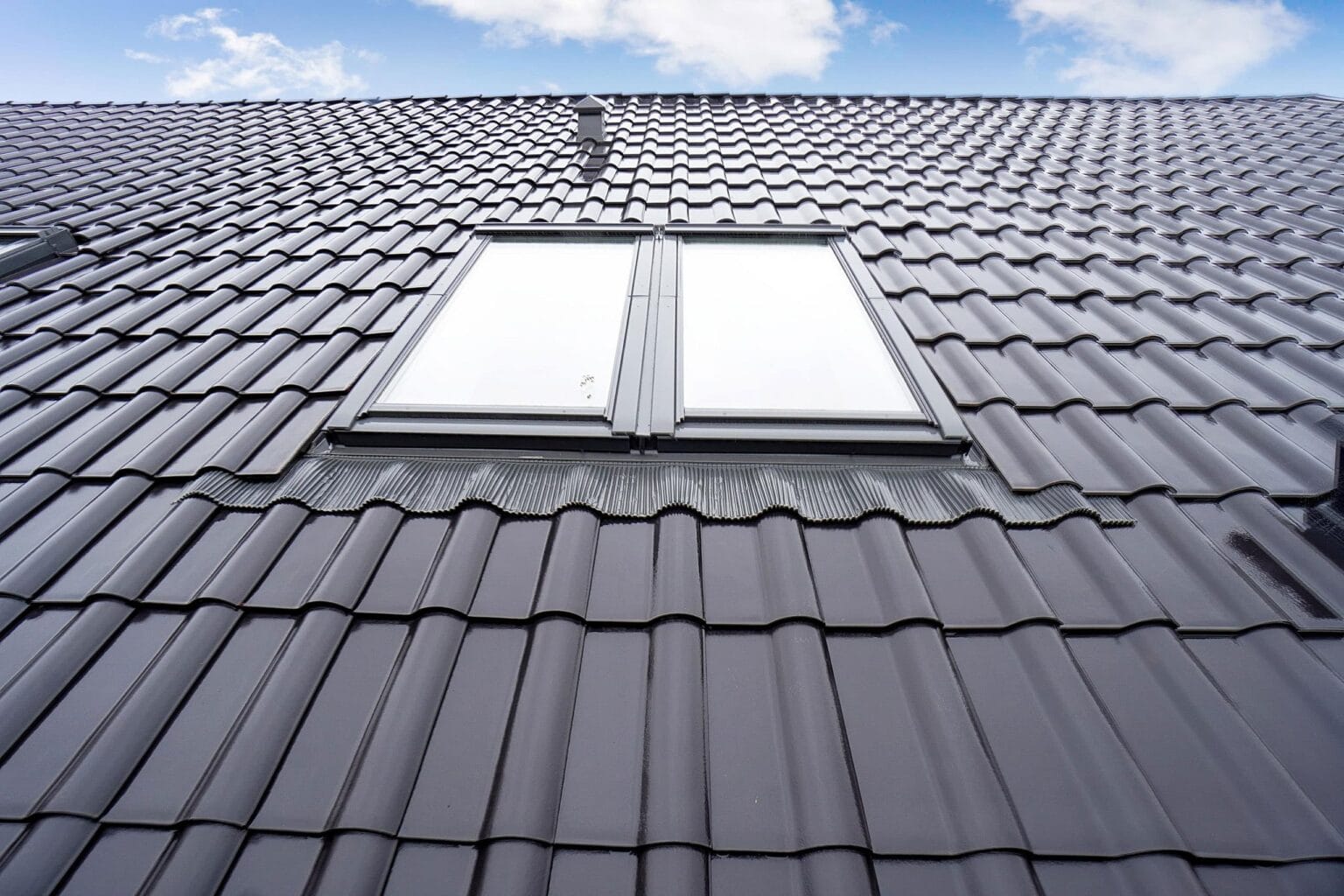 Nyt tegltag med letvægts tagsten - Læs om Priser og typer